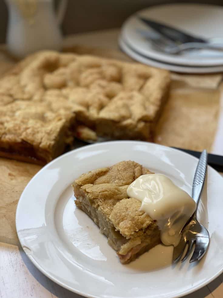 Apple Shortcake - Tasty Bakes Kitchen