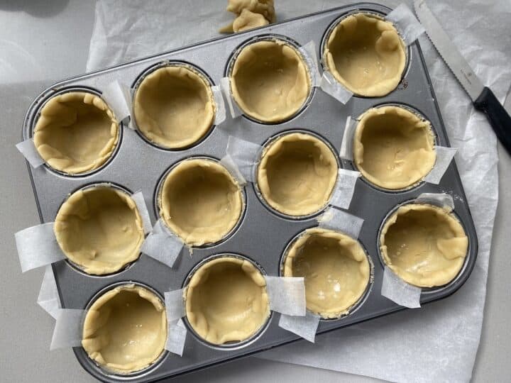 How To Line A Tart Tin With Pastry - Tasty Bakes Kitchen